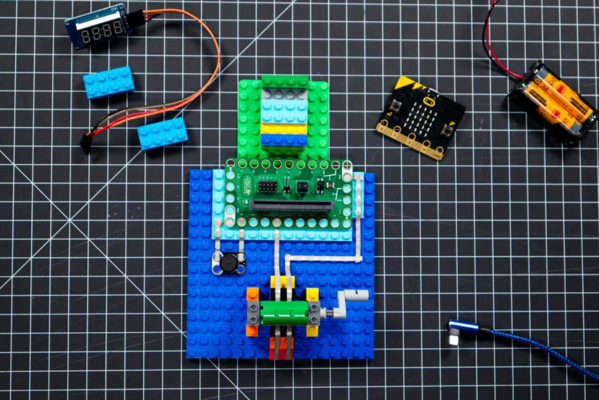 Crank Counter with micro:bit – RasterWeb!
