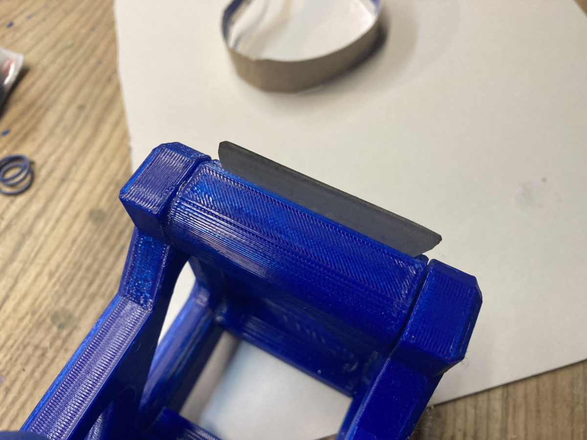 3D Printed Tape Dispenser – RasterWeb!