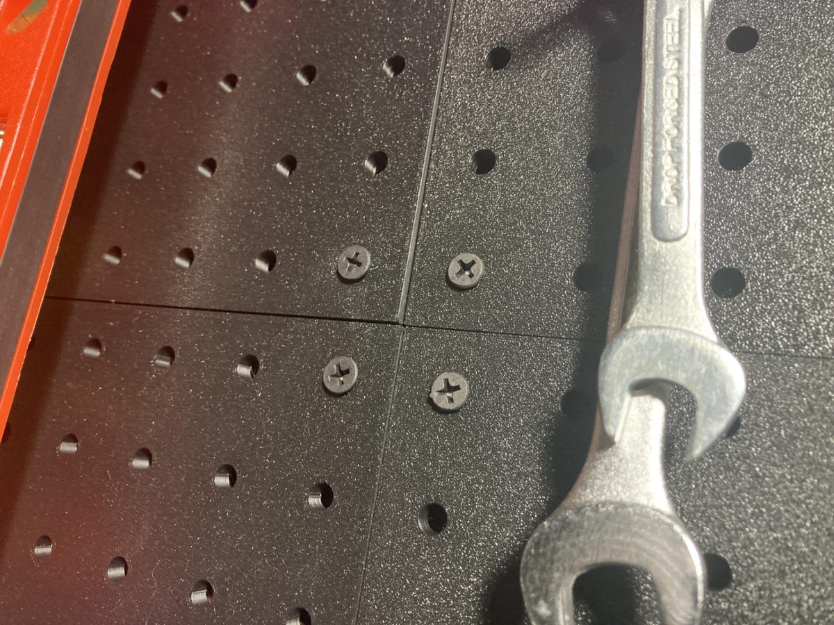 A 3D Printed Pegboard – RasterWeb!